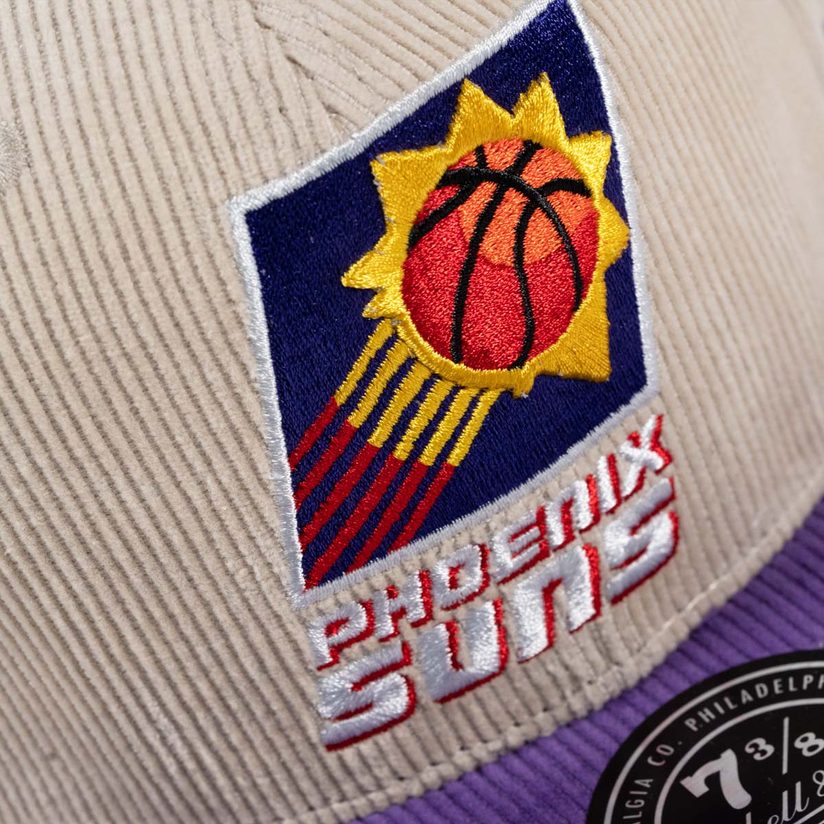 Mitchell & Ness NBA 2T Team Cord Fitted Fullc Cap HWC Phoenix Suns ...
